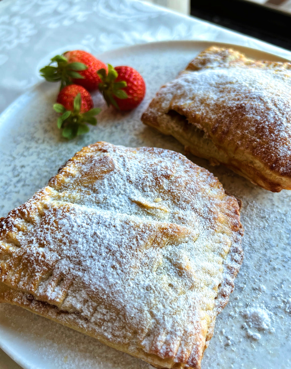 CHOCOLATE PUFF PASTRY POCKETS – MUNCH A BUNCH