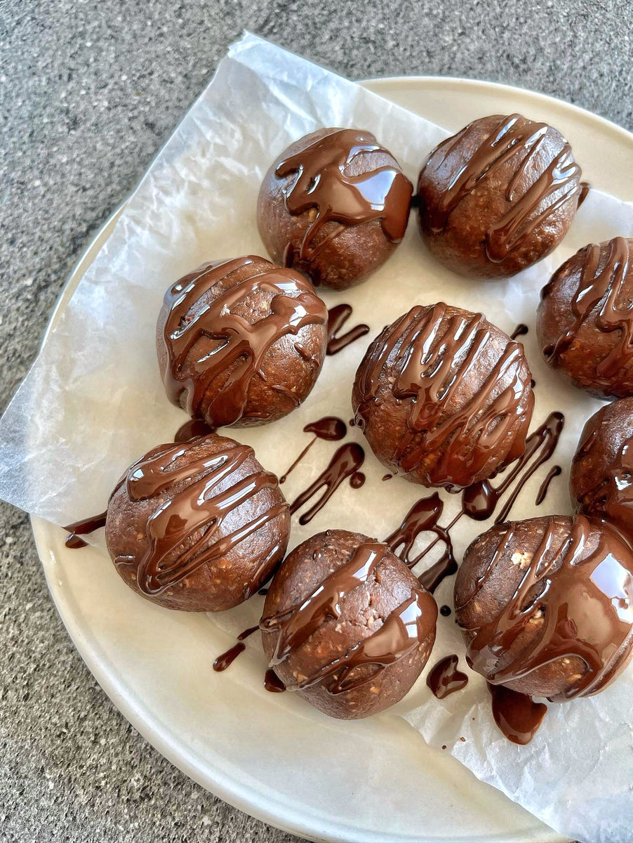 HIGH PROTEIN CHOCOLATE FUDGE BALLS – MUNCH A BUNCH