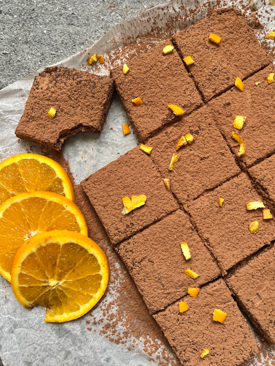 VEGAN CHOCOLATE ORANGE FUDGE – MUNCH A BUNCH