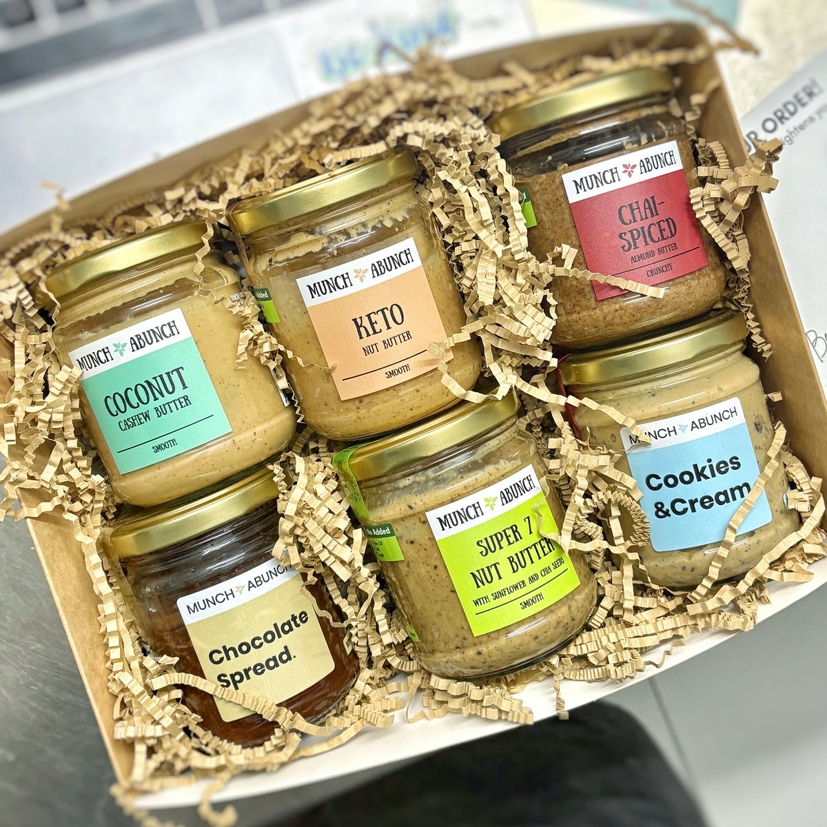 BUILD A BOX – MUNCH A BUNCH